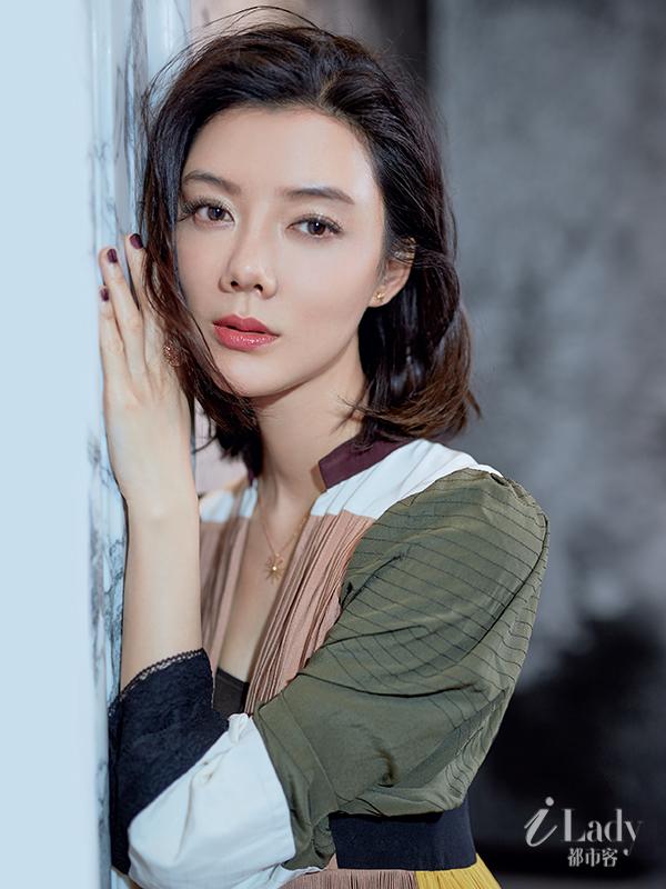 车晓 内在很有劲儿_明星_都市客资讯频道